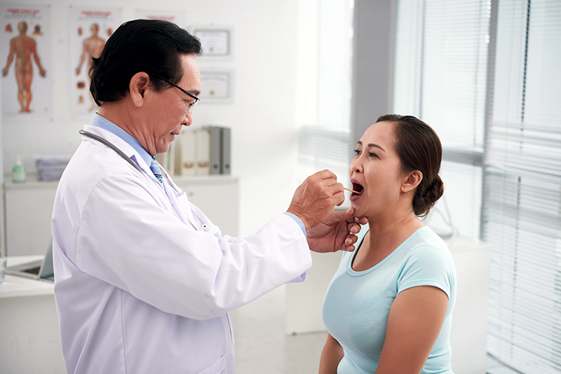 Throat Infection Symptoms and Signs to Watch Out For